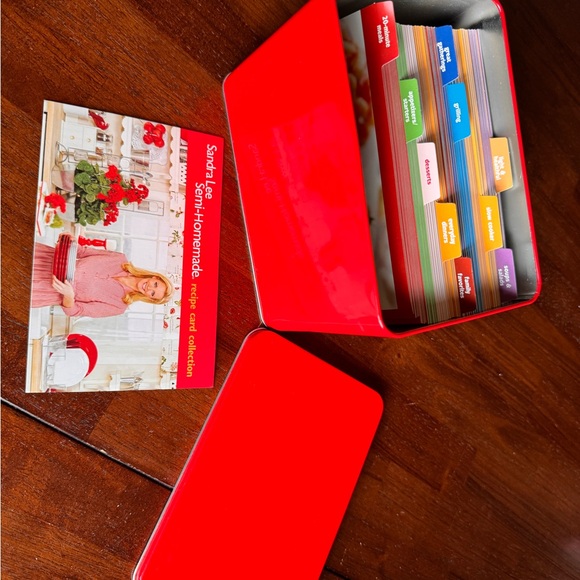 Kitchen | Semihomemade Red Recipe Card Box With Recipes And Dividers ...